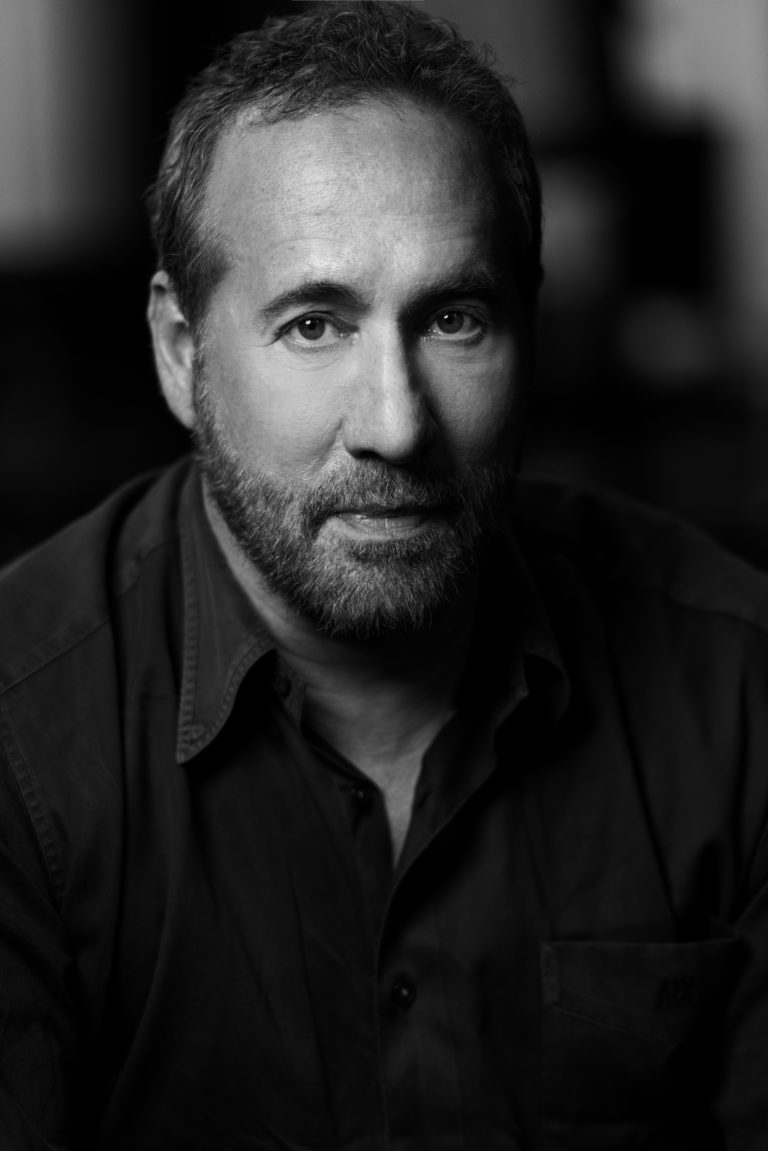 What's a Hook? The Art of the Pitch. - Joseph Finder